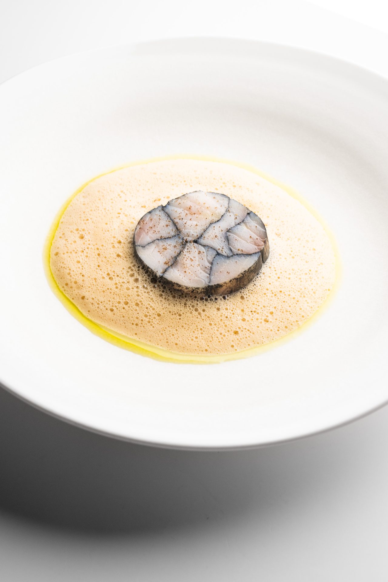 Esturgeon marbré au caviar séché - Producteur Français De Caviar