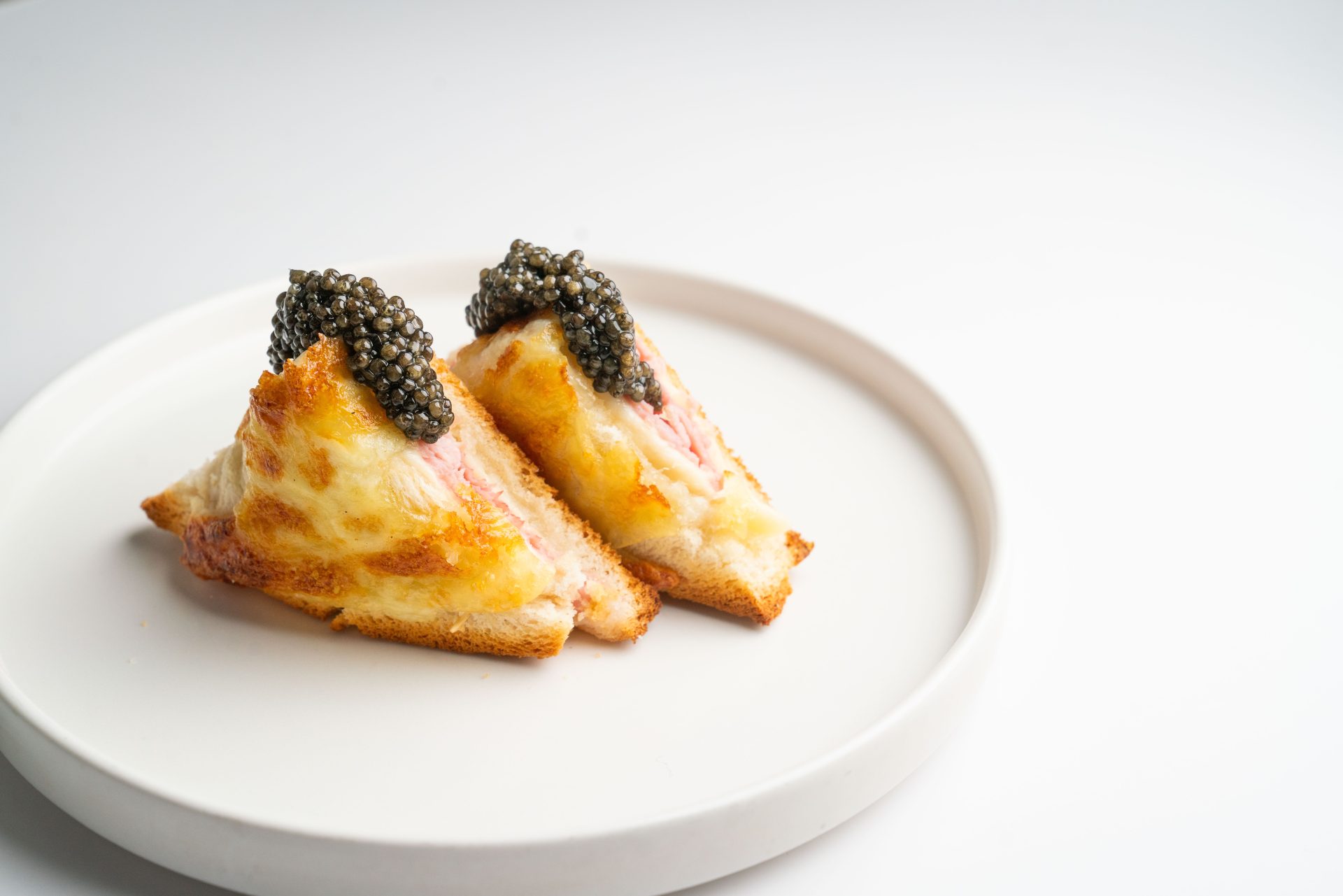 Croque-monsieur caviar - Producteur Français De Caviar